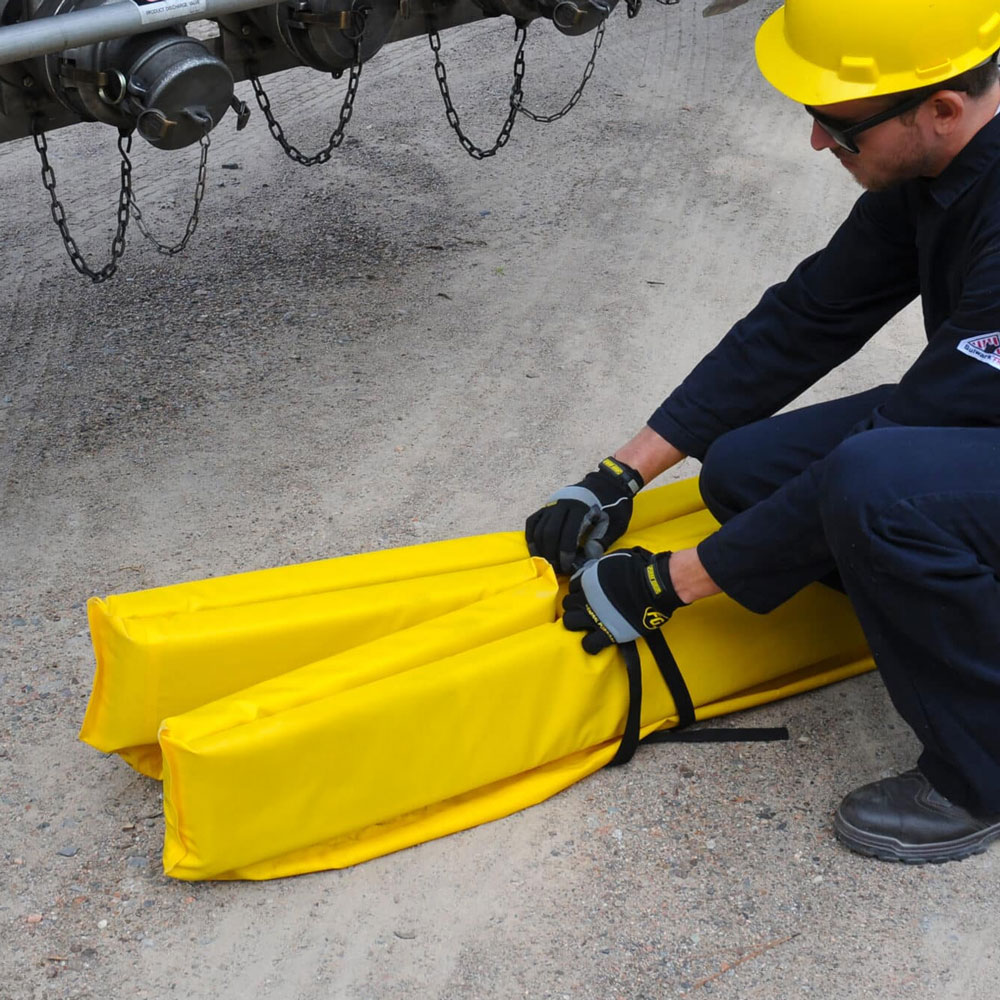 Foam Wall Portable Bunding (1524W x 1524L x 150H mm) - 337L | Stratex